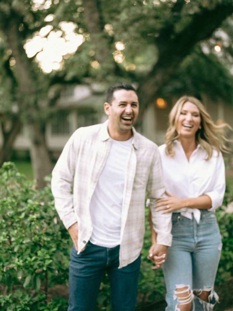 Bar Mischief Engagement | Danielle + Joe - Paige Vaughn Photo