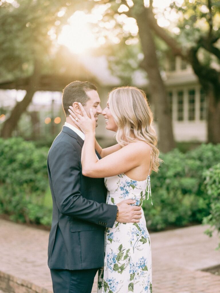 Bar Mischief Engagement | Danielle + Joe - Paige Vaughn Photo