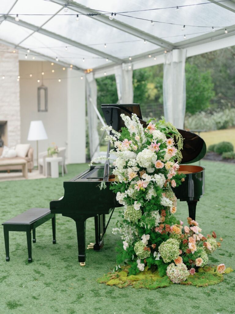 Fall Wedding at The Arlo | Quinn + Braxton - Paige Vaughn Photo