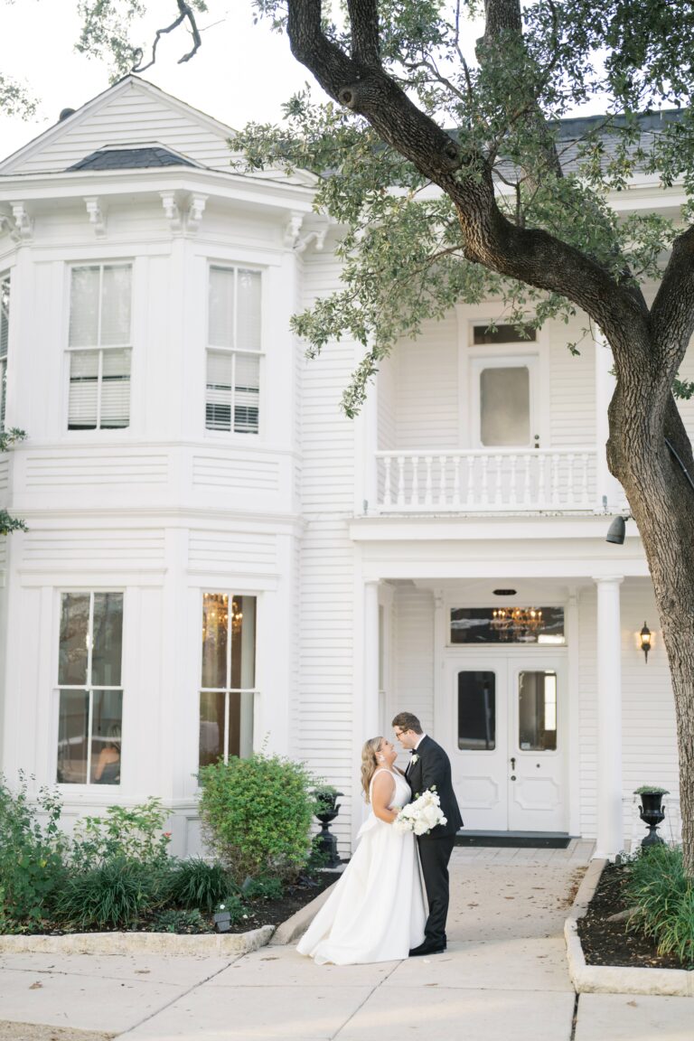 28 Stunning Austin Wedding Venues for 2025